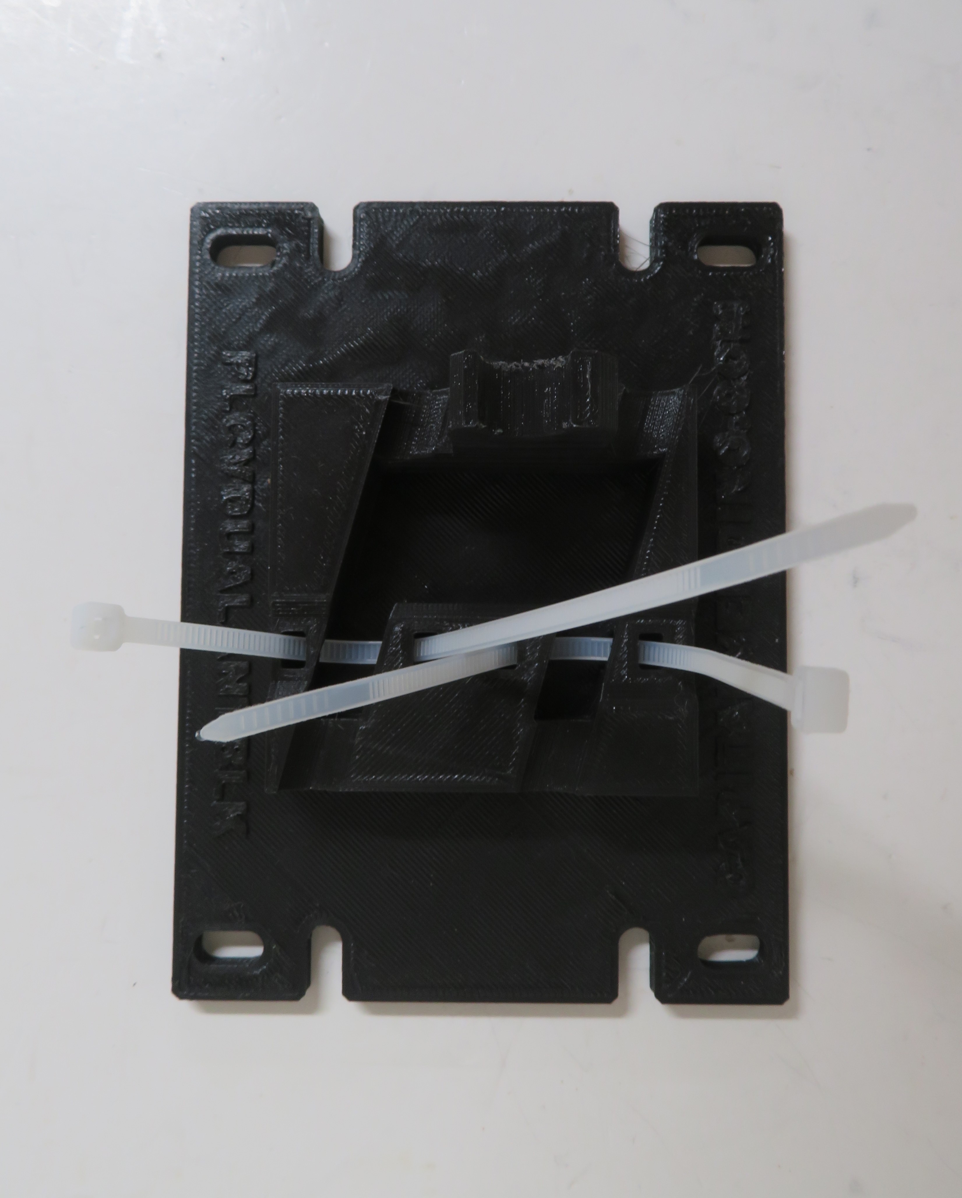 Validator Filler Plate Antenna Mount > Mounting Hardware for Vending ...
